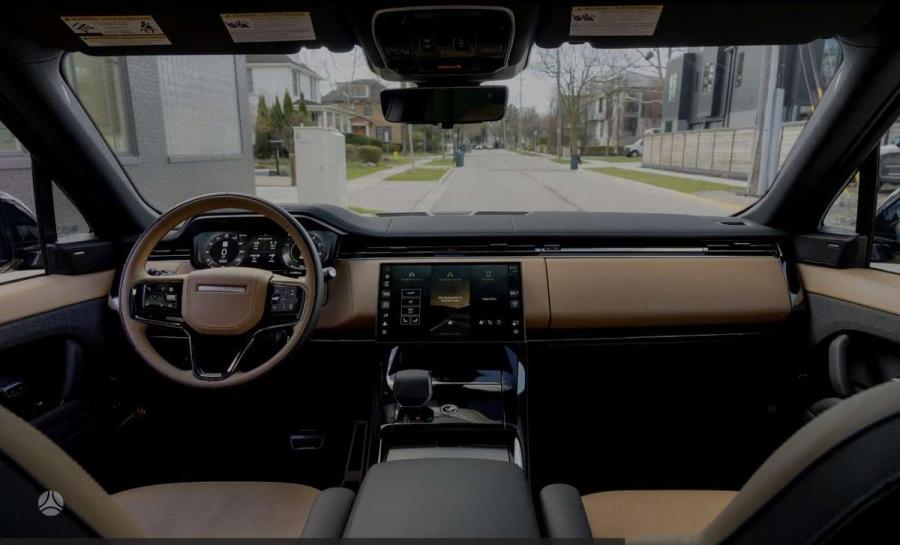 Brown Land Rover Range Rover Sport 2023 in Vilnius, with an engine capacity of 3.00 L and mileage of 56 thousand km for 79000 €, photo 8 on AUTOMOTO.COM.LV