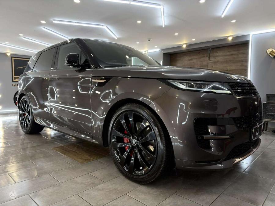 Brown Land Rover Range Rover Sport 2025 in Palanga, with an engine capacity of 3.00 L and mileage of 86 thousand km for 88000 €, photo 12 on AUTOMOTO.COM.LV