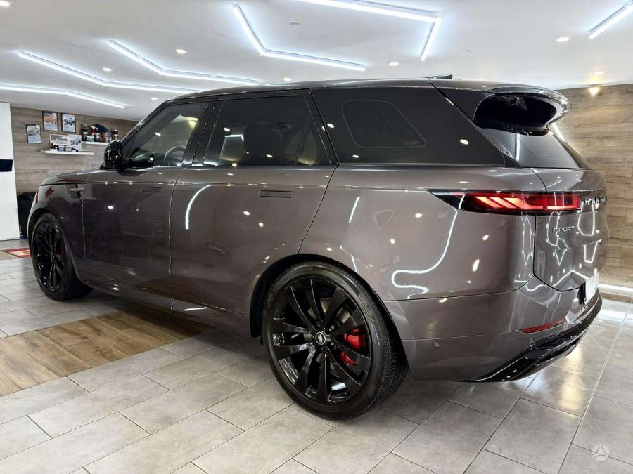 Brown Land Rover Range Rover Sport 2025 in Palanga, with an engine capacity of 3.00 L and mileage of 86 thousand km for 88000 €, photo 15 on AUTOMOTO.COM.LV