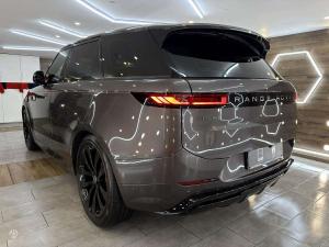 Brown Land Rover Range Rover Sport 2025 in Palanga, with an engine capacity of 3.00 L and mileage of 86 thousand km for 88000 €, photo 17 on AUTOMOTO.COM.LV