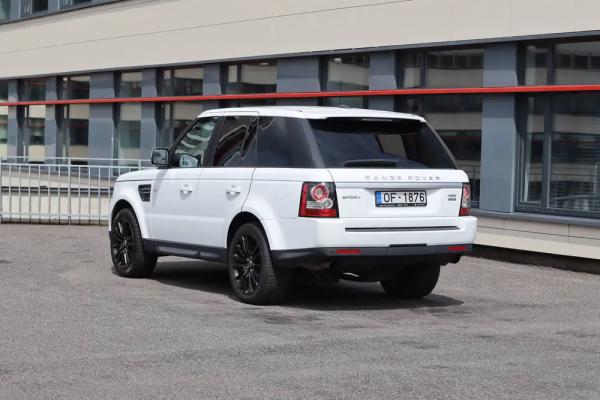 Land Rover Range Rover Sport 2011 Rīga, ar dzinēja tilpumu 3.00 L un nobraukumu 168 tūkst. km par 9980 €, foto 4 vietnē AUTOMOTO.COM.LV
