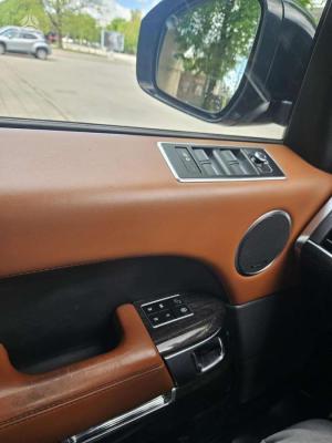 Land Rover Range Rover Sport 2015 in Radviliskis, with an engine capacity of 4.37 L and mileage of 420 thousand km for 13700 €, photo 28 on AUTOMOTO.COM.LV