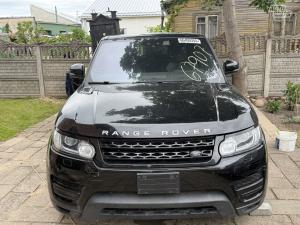 Land Rover Range Rover Sport 2017 Šauļi, ar dzinēja tilpumu 3.00 L un nobraukumu 80 tūkst. km par 12500 €, foto 4 vietnē AUTOMOTO.COM.LV