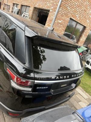 Land Rover Range Rover Sport 2017 Šauļi, ar dzinēja tilpumu 3.00 L un nobraukumu 80 tūkst. km par 12500 €, foto 6 vietnē AUTOMOTO.COM.LV