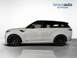 Land Rover Range Rover Sport 2024 in Vilnius, with an engine capacity of 3.00 L and mileage of 55 thousand km for 97000 €, photo 3 on AUTOMOTO.COM.LV