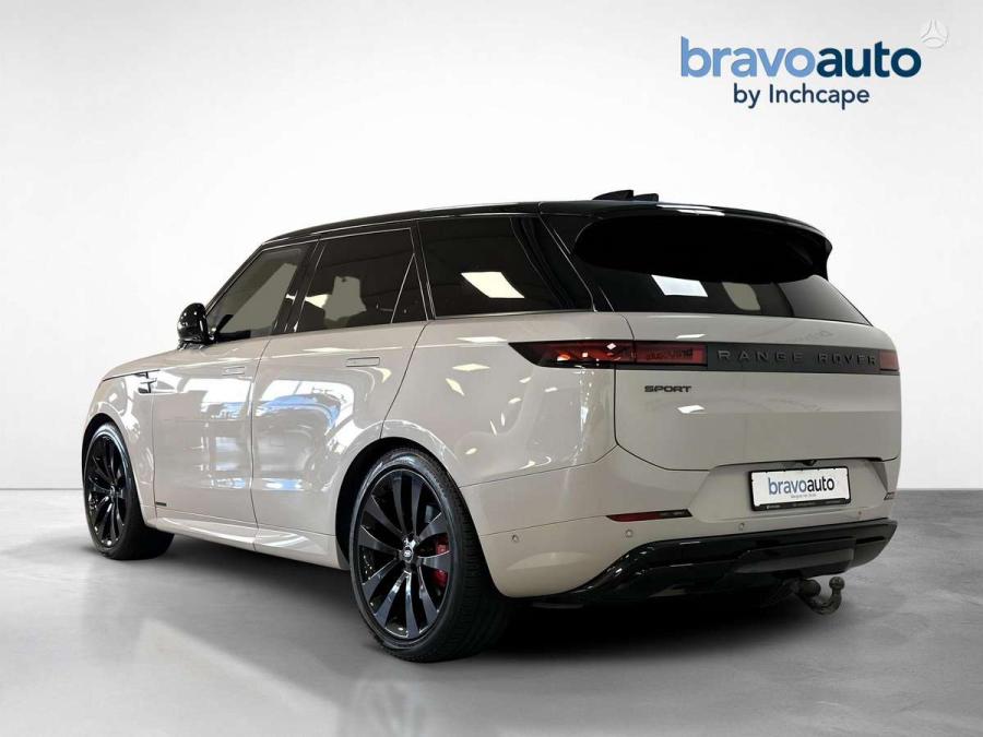 Land Rover Range Rover Sport 2024 in Vilnius, with an engine capacity of 3.00 L and mileage of 55 thousand km for 97000 €, photo 4 on AUTOMOTO.COM.LV