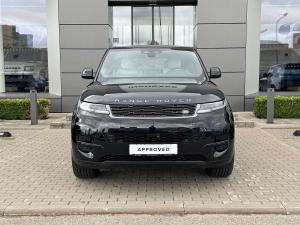 Land Rover Range Rover Sport 2025 in Vilnius, with an engine capacity of 3.00 L and mileage of 14 thousand km for 78900 €, photo 3 on AUTOMOTO.COM.LV