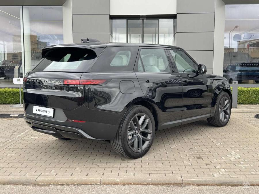 Land Rover Range Rover Sport 2025 in Vilnius, with an engine capacity of 3.00 L and mileage of 14 thousand km for 78900 €, photo 7 on AUTOMOTO.COM.LV
