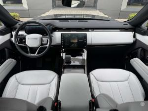 Land Rover Range Rover Sport 2025 in Vilnius, with an engine capacity of 3.00 L and mileage of 14 thousand km for 78900 €, photo 10 on AUTOMOTO.COM.LV