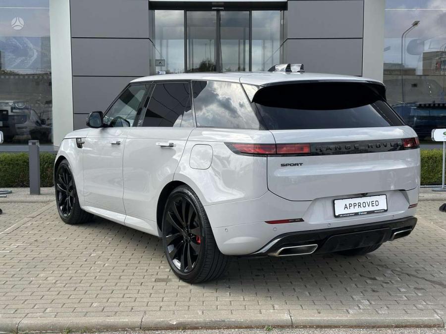 Land Rover Range Rover Sport 2026 Viļņa, ar dzinēja tilpumu 3.00 L un nobraukumu 10 tūkst. km par 119000 €, foto 5 vietnē AUTOMOTO.COM.LV