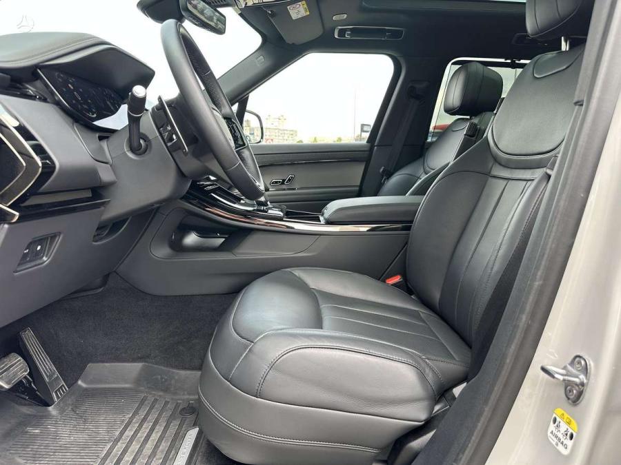Land Rover Range Rover Sport 2026 Viļņa, ar dzinēja tilpumu 3.00 L un nobraukumu 10 tūkst. km par 119000 €, foto 14 vietnē AUTOMOTO.COM.LV