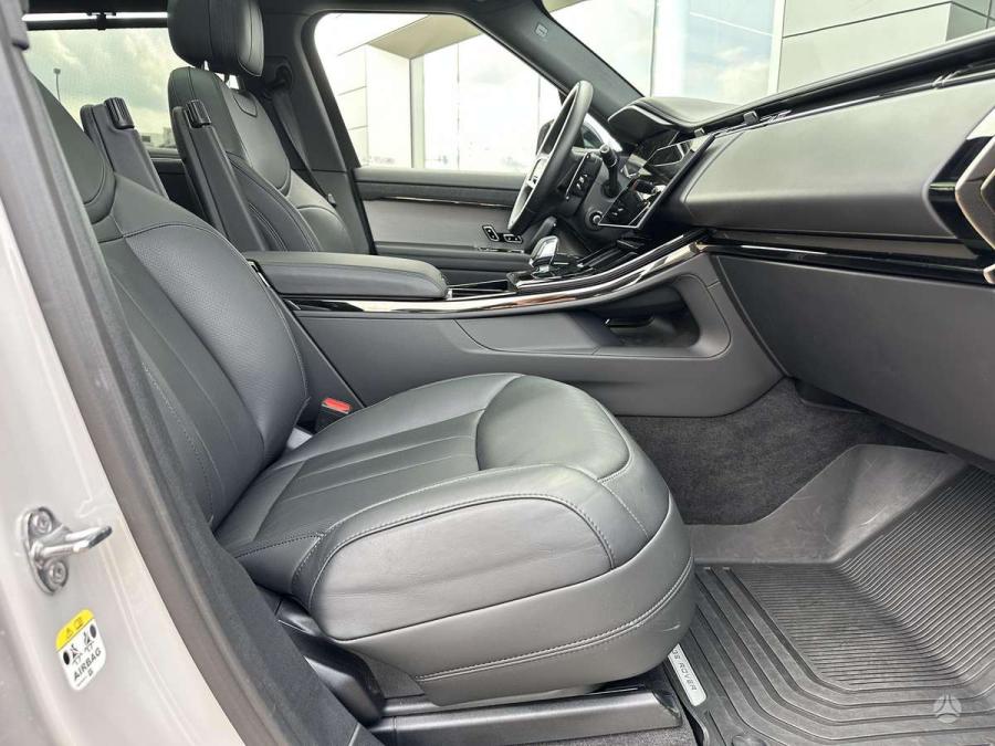 Land Rover Range Rover Sport 2026 Viļņa, ar dzinēja tilpumu 3.00 L un nobraukumu 10 tūkst. km par 119000 €, foto 15 vietnē AUTOMOTO.COM.LV