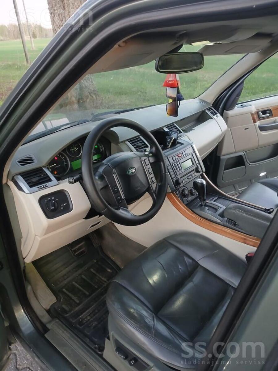 Zaļš Land Rover Range Rover Sport 2005 Rīga, ar dzinēja tilpumu 2.70 L un nobraukumu 346 tūkst. km par 2600 €, foto 3 vietnē AUTOMOTO.COM.LV