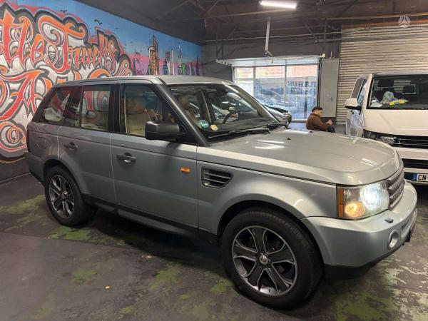 Green Land Rover Range Rover Sport 2007 in Ukmerge, with an engine capacity of 2.70 L and mileage of 400 thousand km for 2750 €, photo 1 on AUTOMOTO.COM.LV