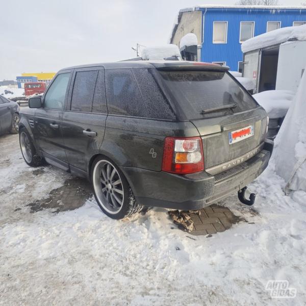 Zaļš Land Rover Range Rover Sport 2007 Plungė, ar dzinēja tilpumu 2.70 L un nobraukumu 111 tūkst. km par 2950 €, foto 3 vietnē AUTOMOTO.COM.LV
