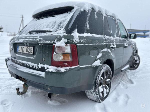 Zaļš Land Rover Range Rover Sport 2008 Viļņa, ar dzinēja tilpumu 3.63 L un nobraukumu 420 tūkst. km par 2650 €, foto 10 vietnē AUTOMOTO.COM.LV