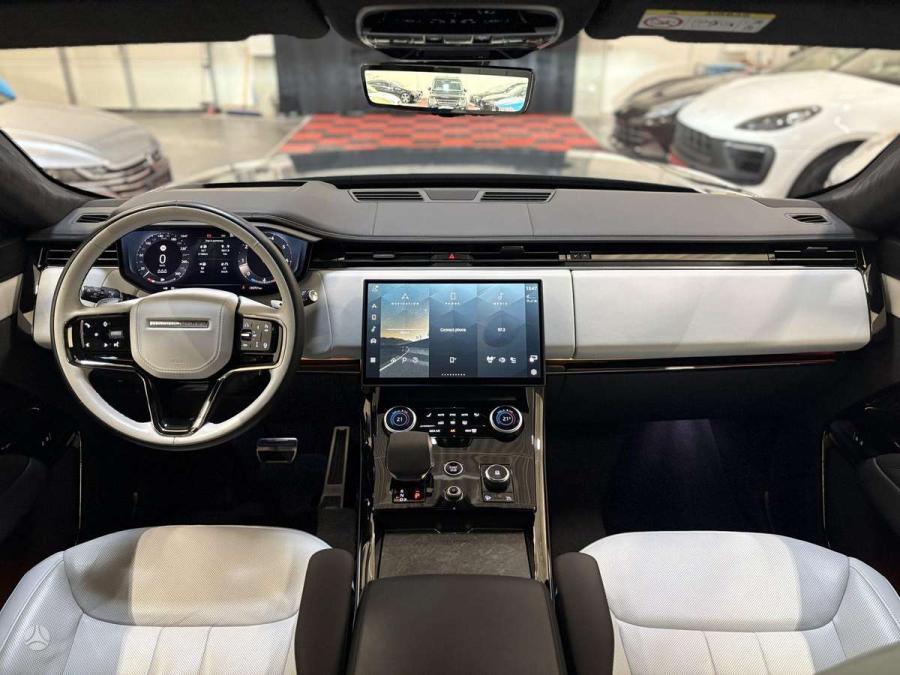 Zaļš Land Rover Range Rover Sport 2023 Viļņa, ar dzinēja tilpumu 4.40 L un nobraukumu 60 tūkst. km par 94800 €, foto 21 vietnē AUTOMOTO.COM.LV