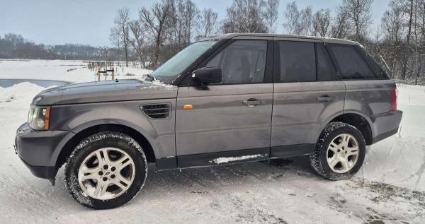 Grey Land Rover Range Rover Sport 2005 in Utena, with an engine capacity of 2.72 L and mileage of 360 thousand km for 4950 €, photo 6 on AUTOMOTO.COM.LV