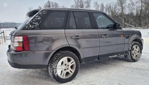 Grey Land Rover Range Rover Sport 2005 in Utena, with an engine capacity of 2.72 L and mileage of 360 thousand km for 4950 €, photo 7 on AUTOMOTO.COM.LV