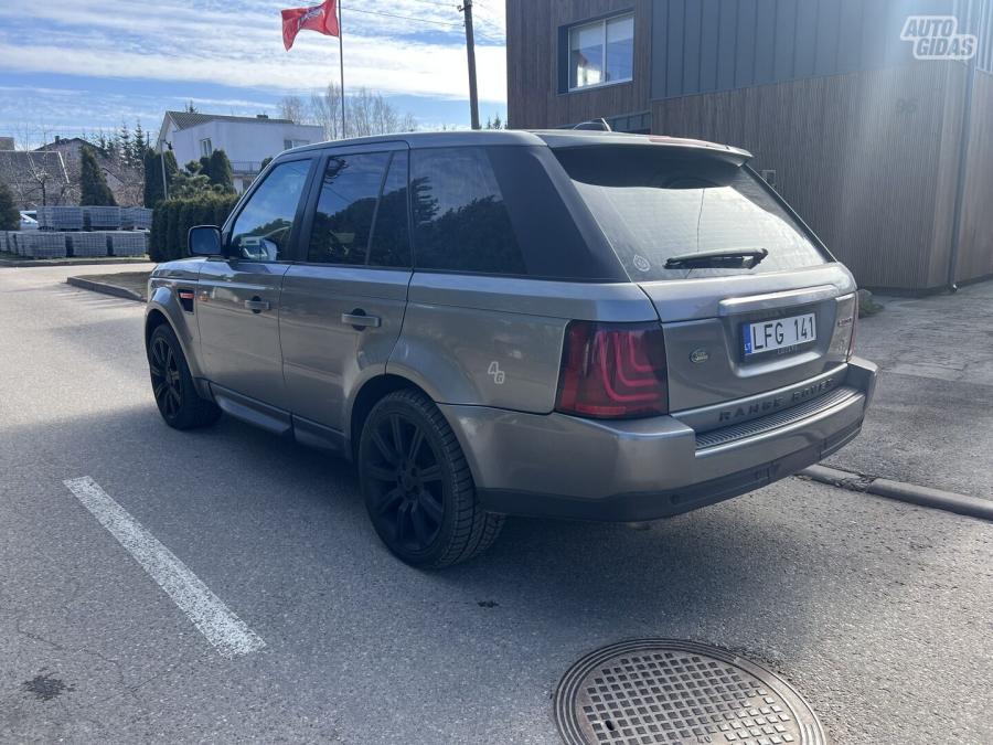 Pelēks Land Rover Range Rover Sport 2007 Raseiniai, ar dzinēja tilpumu 3.60 L un nobraukumu 275 tūkst. km par 4500 €, foto 4 vietnē AUTOMOTO.COM.LV