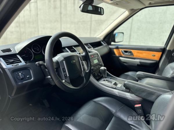 Grey Land Rover Range Rover Sport 2007 in Tallinn, with an engine capacity of 3.60 L and mileage of 306 thousand km for 3800 €, photo 7 on AUTOMOTO.COM.LV