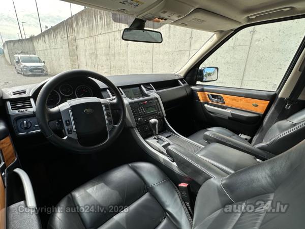 Grey Land Rover Range Rover Sport 2007 in Tallinn, with an engine capacity of 3.60 L and mileage of 306 thousand km for 3800 €, photo 8 on AUTOMOTO.COM.LV