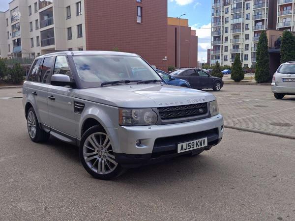 Pelēks Land Rover Range Rover Sport 2009 Viļņa, ar dzinēja tilpumu 2.99 L un nobraukumu 213 tūkst. km par 3350 €, foto 2 vietnē AUTOMOTO.COM.LV