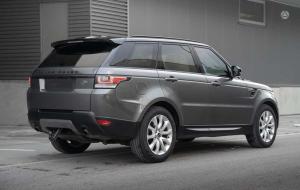 Pelēks Land Rover Range Rover Sport 2014 Viļņa, ar dzinēja tilpumu 2.99 L un nobraukumu 197 tūkst. km par 15000 €, foto 4 vietnē AUTOMOTO.COM.LV