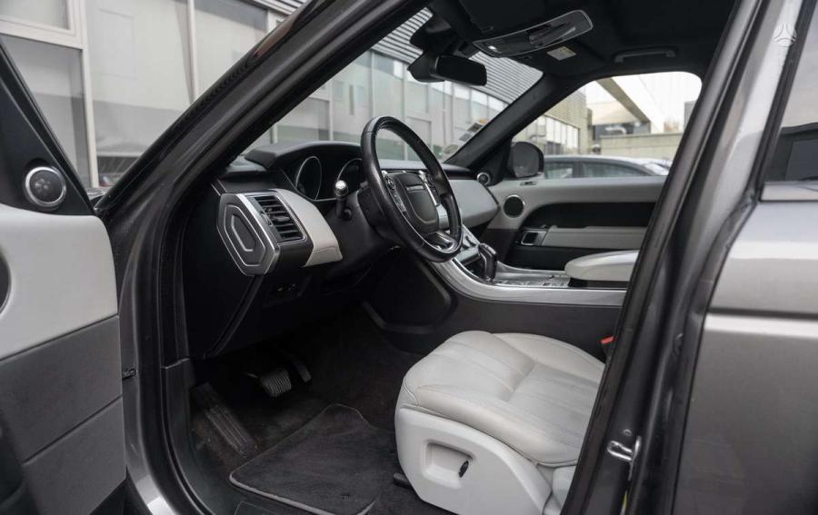 Pelēks Land Rover Range Rover Sport 2014 Viļņa, ar dzinēja tilpumu 2.99 L un nobraukumu 197 tūkst. km par 15000 €, foto 16 vietnē AUTOMOTO.COM.LV