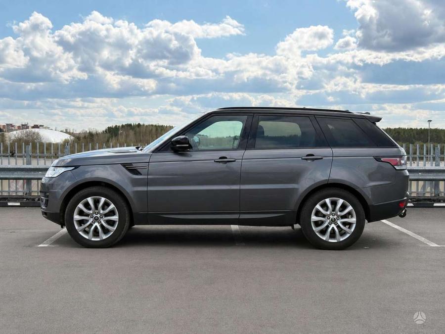 Pelēks Land Rover Range Rover Sport 2014 Viļņa, ar dzinēja tilpumu 2.99 L un nobraukumu 199 tūkst. km par 14600 €, foto 3 vietnē AUTOMOTO.COM.LV