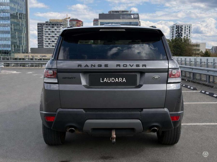 Pelēks Land Rover Range Rover Sport 2014 Viļņa, ar dzinēja tilpumu 2.99 L un nobraukumu 199 tūkst. km par 14600 €, foto 5 vietnē AUTOMOTO.COM.LV