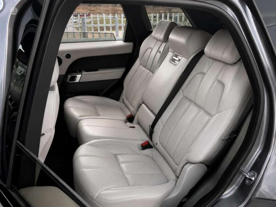 Pelēks Land Rover Range Rover Sport 2014 Viļņa, ar dzinēja tilpumu 2.99 L un nobraukumu 199 tūkst. km par 14600 €, foto 19 vietnē AUTOMOTO.COM.LV
