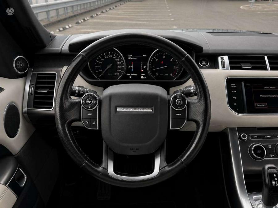Pelēks Land Rover Range Rover Sport 2014 Viļņa, ar dzinēja tilpumu 2.99 L un nobraukumu 199 tūkst. km par 14600 €, foto 21 vietnē AUTOMOTO.COM.LV