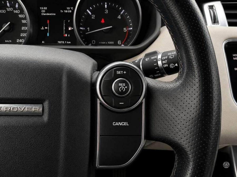 Pelēks Land Rover Range Rover Sport 2014 Viļņa, ar dzinēja tilpumu 2.99 L un nobraukumu 199 tūkst. km par 14600 €, foto 22 vietnē AUTOMOTO.COM.LV