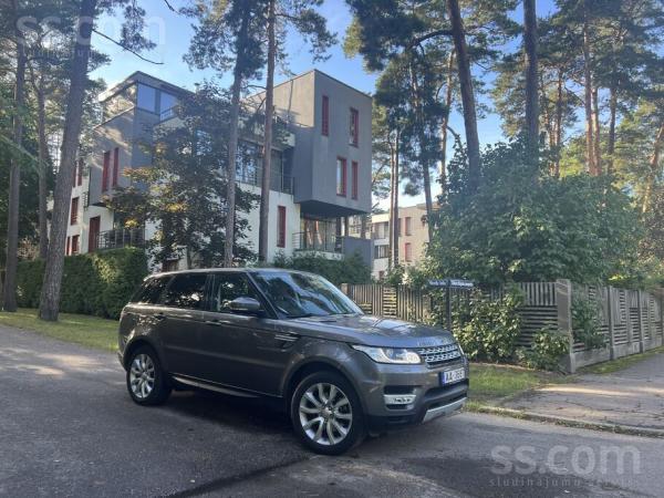 Land Rover Range Rover Sport 2014 in Jurmala on AUTOMOTO.COM.LV Grey Land Rover Range Rover Sport 2014 in Jurmala, with an engine capacity of 3.00 L and mileage of 228 thousand km for 12000 €, photo 10 on AUTOMOTO.COM.LV