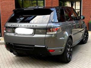Grey Land Rover Range Rover Sport 2015 in Klaipeda, with an engine capacity of 5.00 L and mileage of 192 thousand km for 19900 €, photo 9 on AUTOMOTO.COM.LV