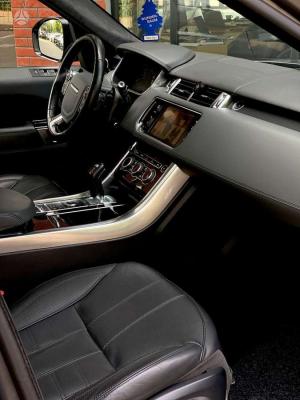 Grey Land Rover Range Rover Sport 2015 in Klaipeda, with an engine capacity of 5.00 L and mileage of 192 thousand km for 19900 €, photo 29 on AUTOMOTO.COM.LV