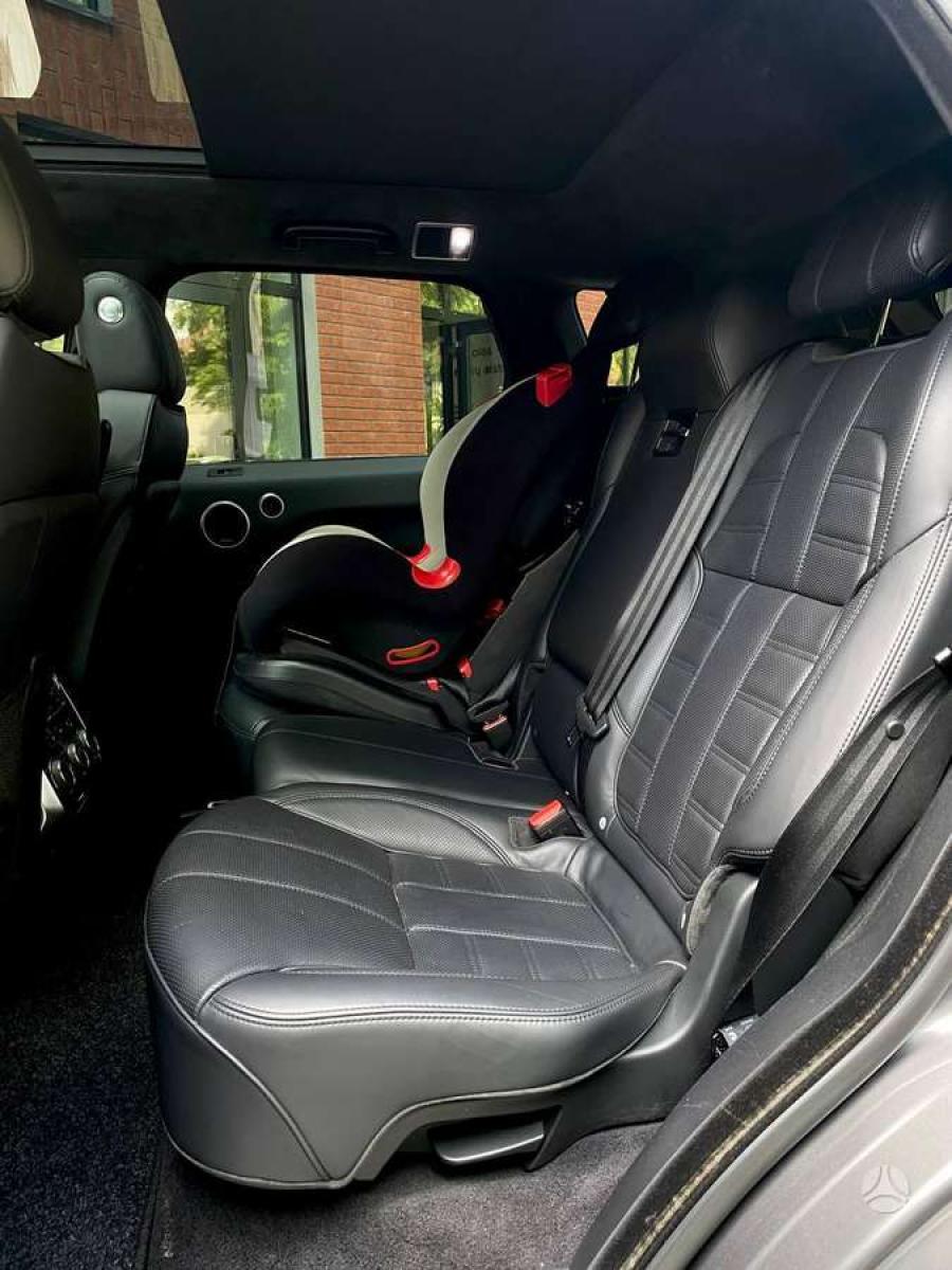 Grey Land Rover Range Rover Sport 2015 in Klaipeda, with an engine capacity of 5.00 L and mileage of 192 thousand km for 19900 €, photo 32 on AUTOMOTO.COM.LV