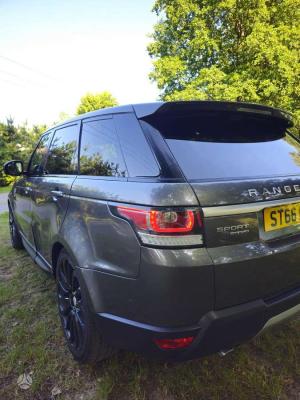 Pelēks Land Rover Range Rover Sport 2016 Kauņa, ar dzinēja tilpumu 2.99 L un nobraukumu 200 tūkst. km par 9200 €, foto 11 vietnē AUTOMOTO.COM.LV