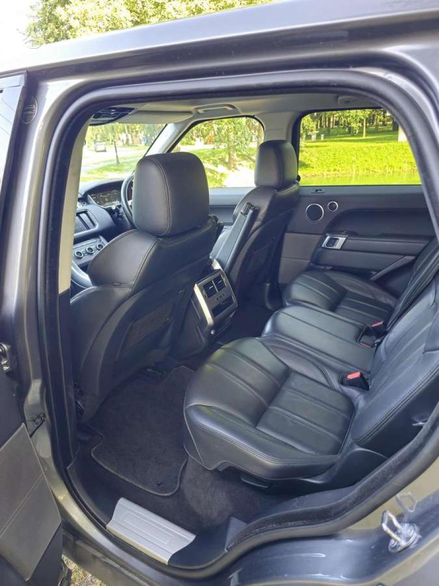 Pelēks Land Rover Range Rover Sport 2016 Kauņa, ar dzinēja tilpumu 2.99 L un nobraukumu 200 tūkst. km par 9200 €, foto 21 vietnē AUTOMOTO.COM.LV