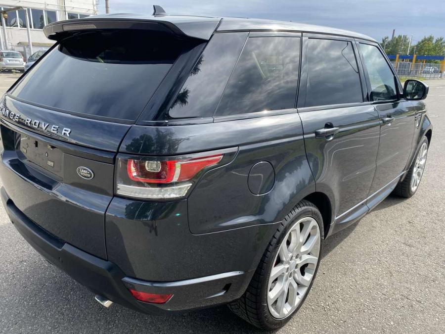 Pelēks Land Rover Range Rover Sport 2016 Panevēža, ar dzinēja tilpumu 4.37 L un nobraukumu 193 tūkst. km par 19200 €, foto 5 vietnē AUTOMOTO.COM.LV