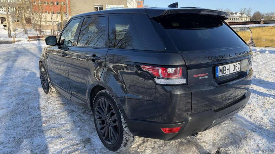 Grey Land Rover Range Rover Sport 2017 in Panevezys, with an engine capacity of 2.99 L and mileage of 197 thousand km for 22300 €, photo 6 on AUTOMOTO.COM.LV