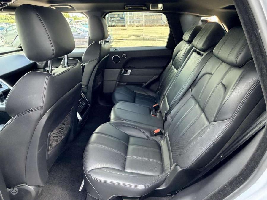 Pelēks Land Rover Range Rover Sport 2017 Šauļi, ar dzinēja tilpumu 2.99 L un nobraukumu 150 tūkst. km par 8850 €, foto 13 vietnē AUTOMOTO.COM.LV