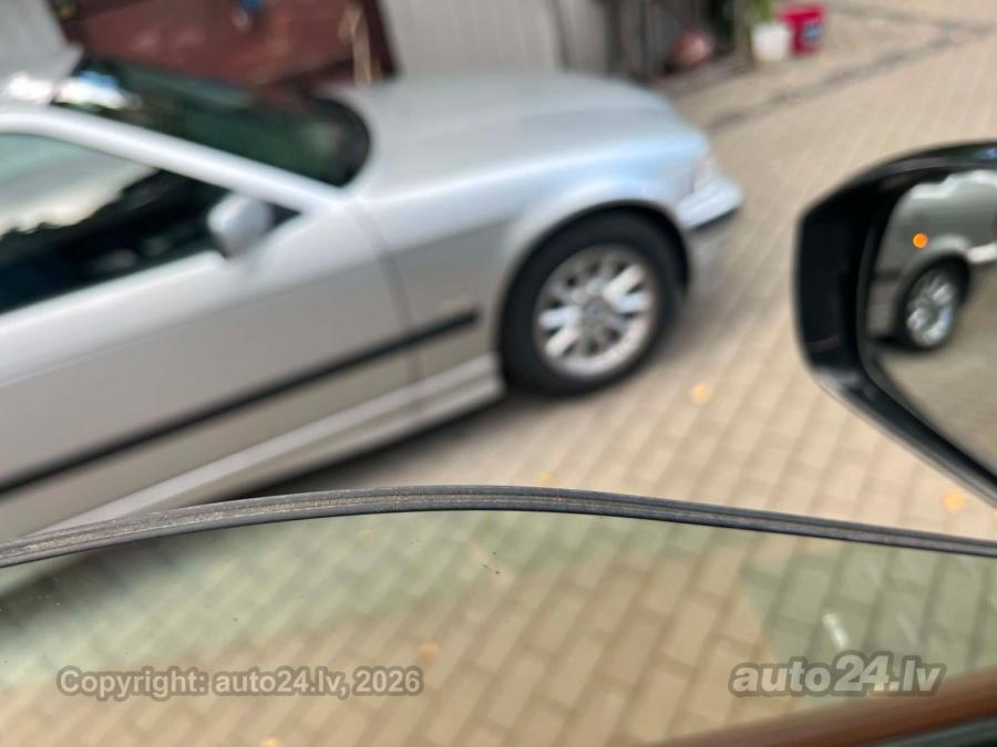 Pelēks Land Rover Range Rover Sport 2017 Tallina, ar dzinēja tilpumu 3.00 L un nobraukumu 162 tūkst. km par 27900 €, foto 29 vietnē AUTOMOTO.COM.LV