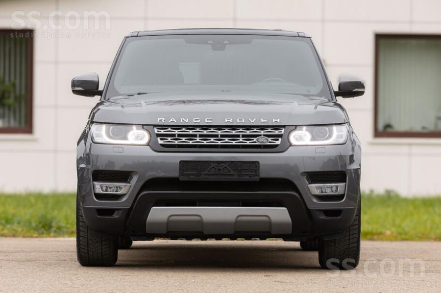 Grey Land Rover Range Rover Sport 2018 in Riga, with an engine capacity of 2.00 L and mileage of 240 thousand km for 21500 €, photo 2 on AUTOMOTO.COM.LV