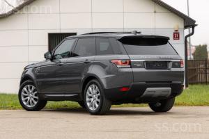 Grey Land Rover Range Rover Sport 2018 in Riga, with an engine capacity of 2.00 L and mileage of 240 thousand km for 21500 €, photo 5 on AUTOMOTO.COM.LV