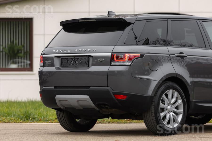 Grey Land Rover Range Rover Sport 2018 in Riga, with an engine capacity of 2.00 L and mileage of 240 thousand km for 21500 €, photo 7 on AUTOMOTO.COM.LV
