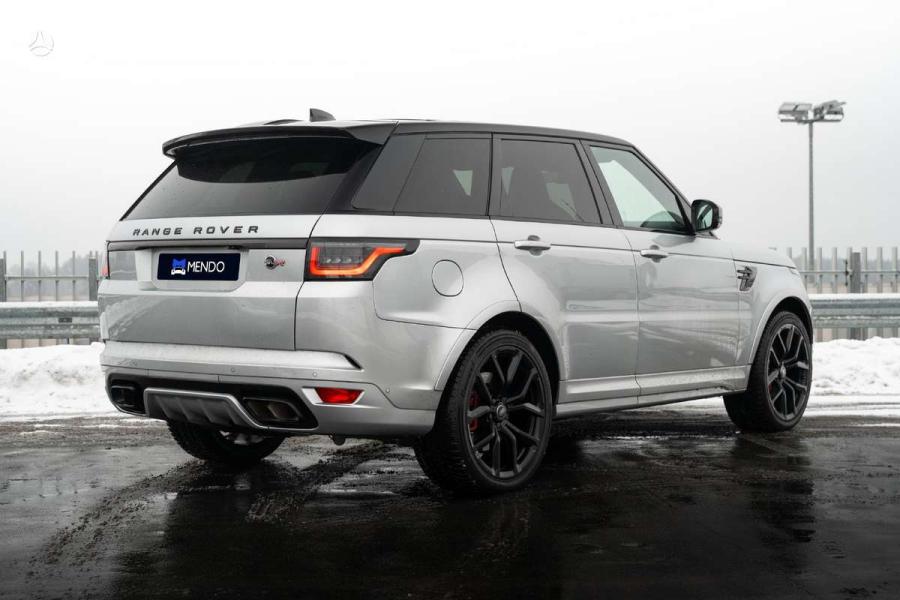 Pelēks Land Rover Range Rover Sport 2018 Viļņa, ar dzinēja tilpumu 5.00 L un nobraukumu 205 tūkst. km par 39990 €, foto 2 vietnē AUTOMOTO.COM.LV