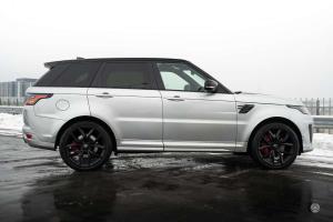 Pelēks Land Rover Range Rover Sport 2018 Viļņa, ar dzinēja tilpumu 5.00 L un nobraukumu 205 tūkst. km par 39990 €, foto 6 vietnē AUTOMOTO.COM.LV