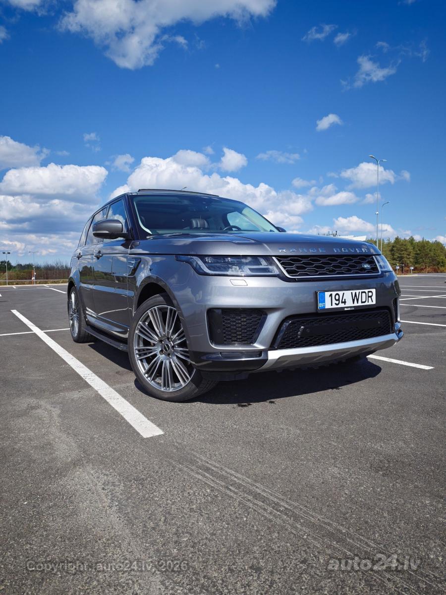 Grey Land Rover Range Rover Sport 2018 in Narva, with an engine capacity of 3.00 L and mileage of 212 thousand km for 35000 €, photo 13 on AUTOMOTO.COM.LV